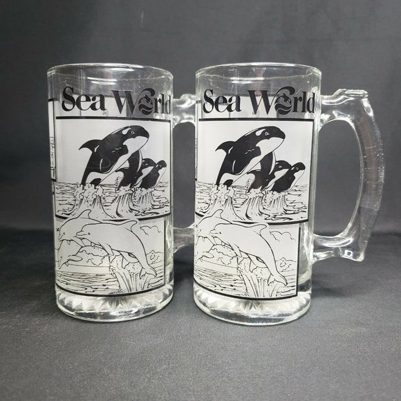 Seaworld | Dining | Vintage Sea World Set Of 2 992 Frosted Glass Mugs ...
